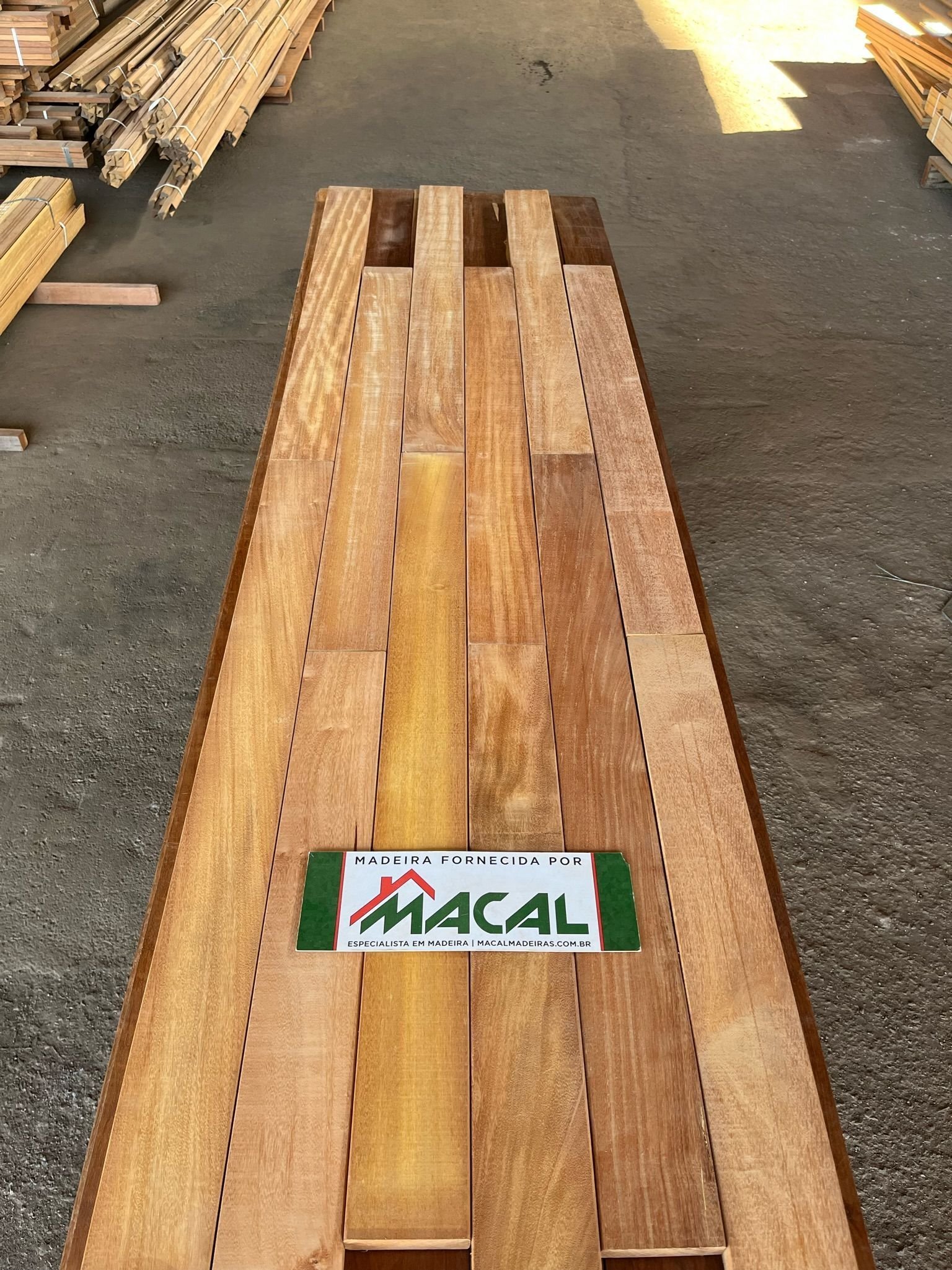 Deck Garapa Extra 9cm- Peças de 1,84m | MadeiraMadeira