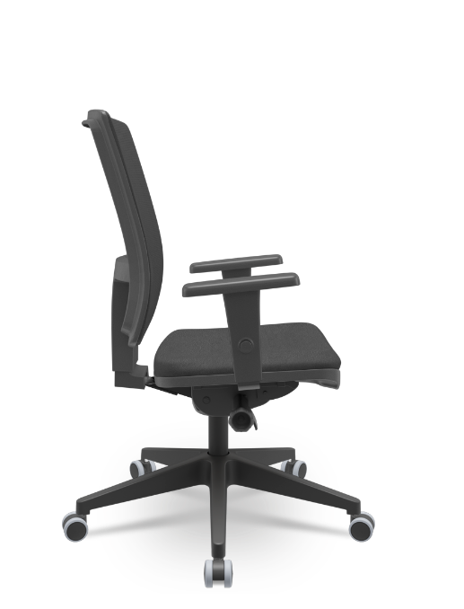 Cadeira Brizza Presidente Auto Compensadora PLAXMETAL | MadeiraMadeira