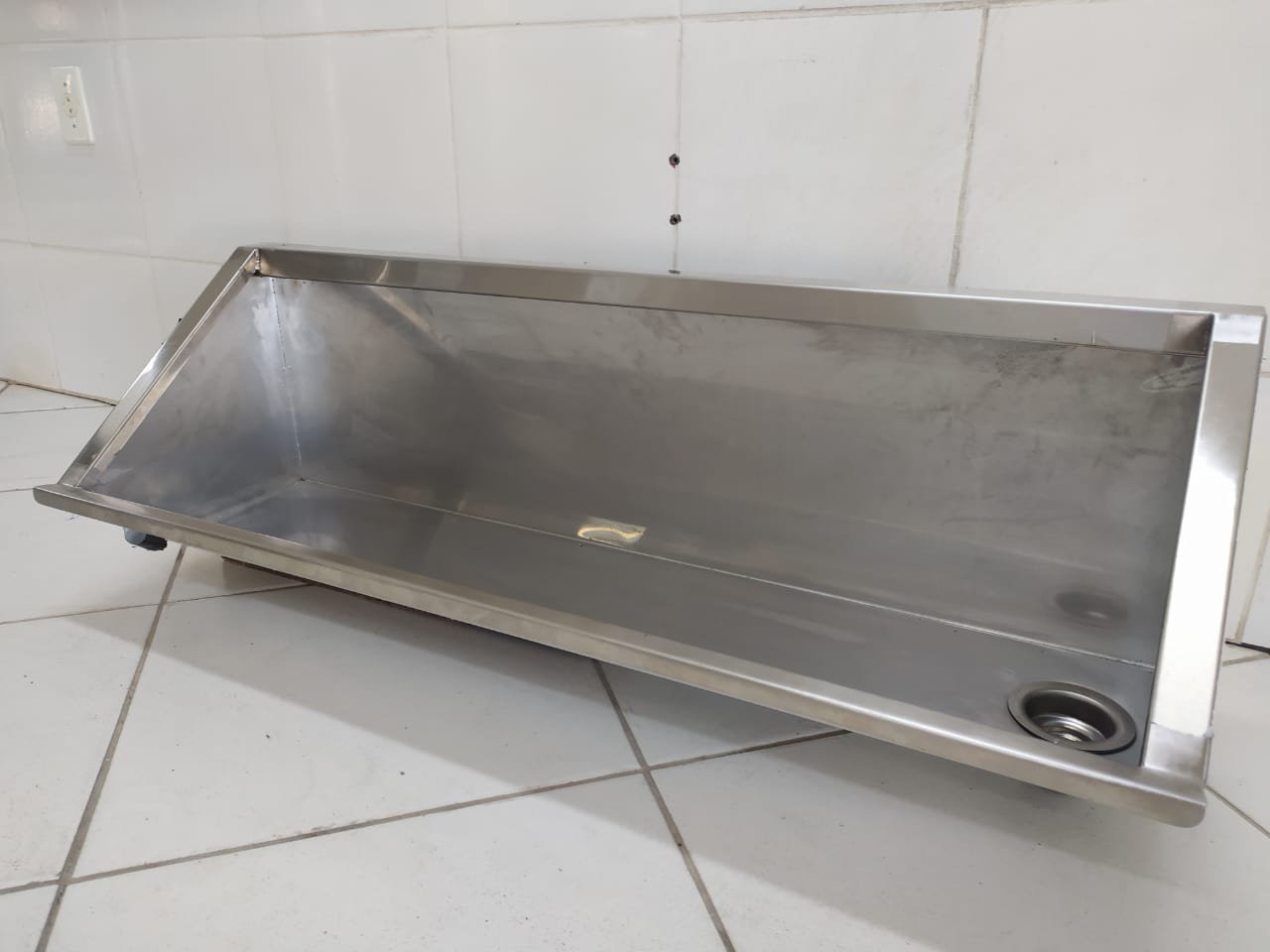 MICTORIO INOX 120x025x040 PORTINOX MESA INOX | MadeiraMadeira