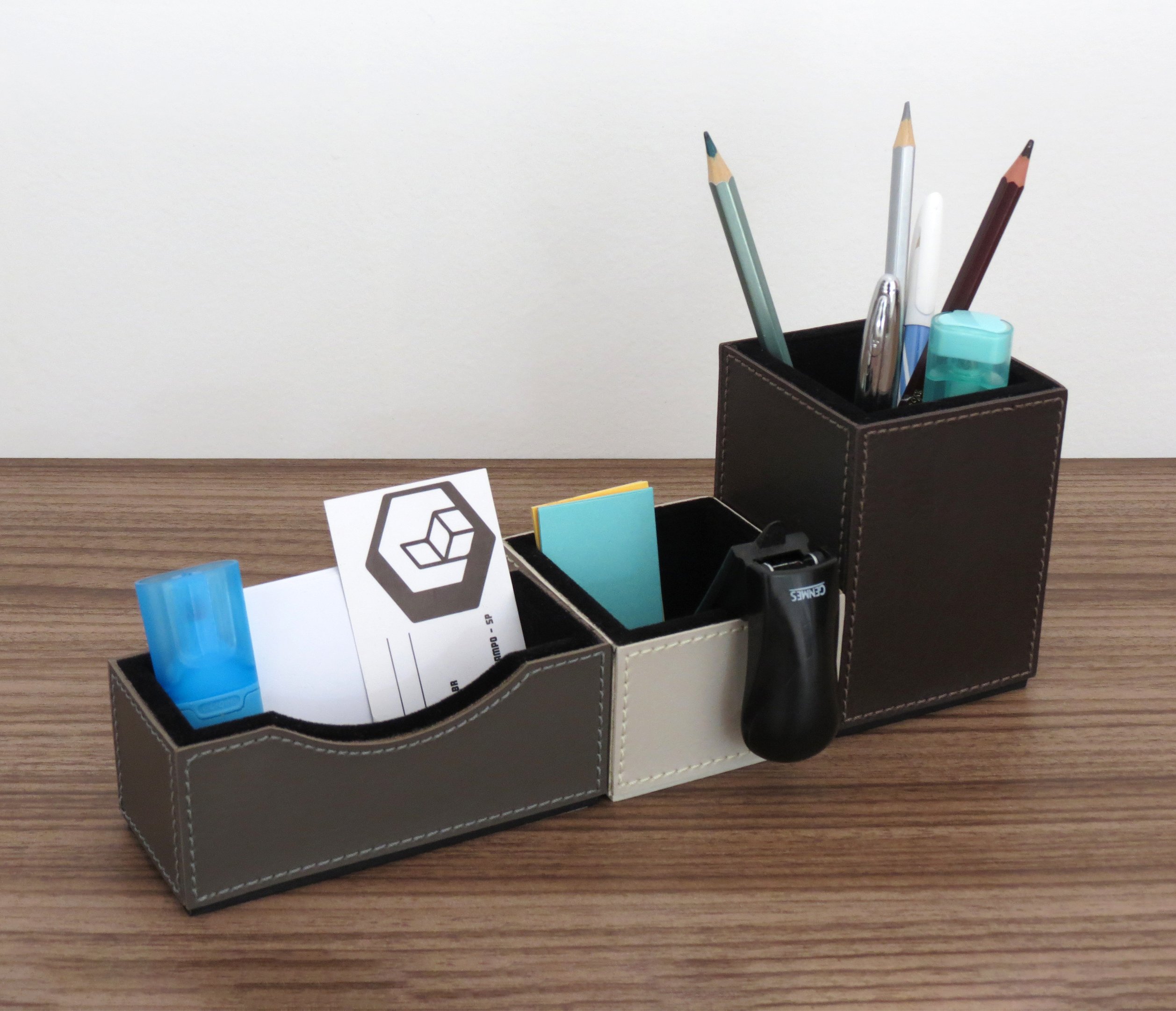 Kit Organizador de Mesa Colors Porta Lápis Clips e Cartão | MadeiraMadeira